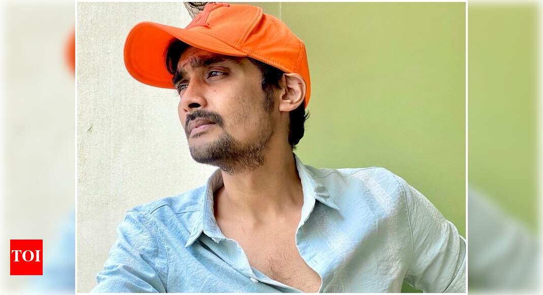 Exclusive! Director Sarath Menon: I completed the first draft of ‘Veyil ...