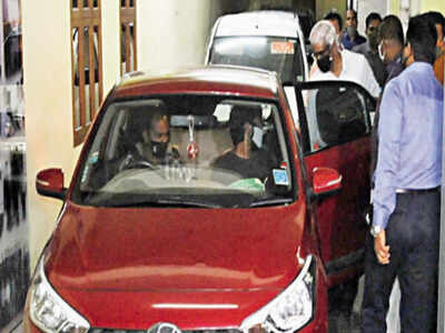 Kerala gold smuggling case: Customs moves to net Rabins Hamid, Faisal ...