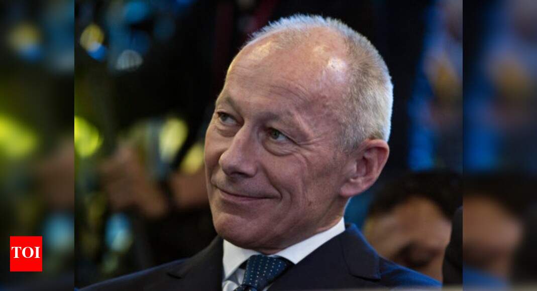 Jaguar Land Rover names ousted Renault boss as CEO - Times of India