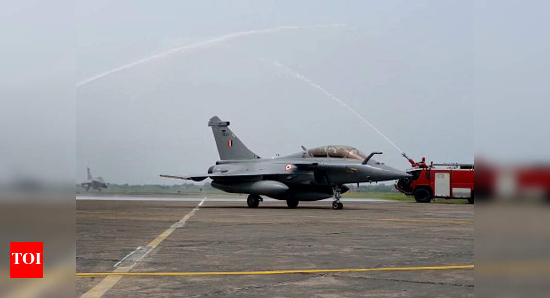 Rafale Jets news live: PM Modi tweets in Sanskrit to welcome Rafale ...