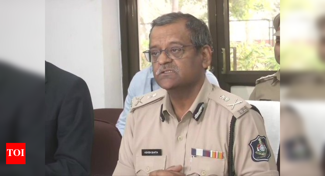 1985-batch IPS officer Ashish Bhatia appointed Gujarat DGP | Ahmedabad ...