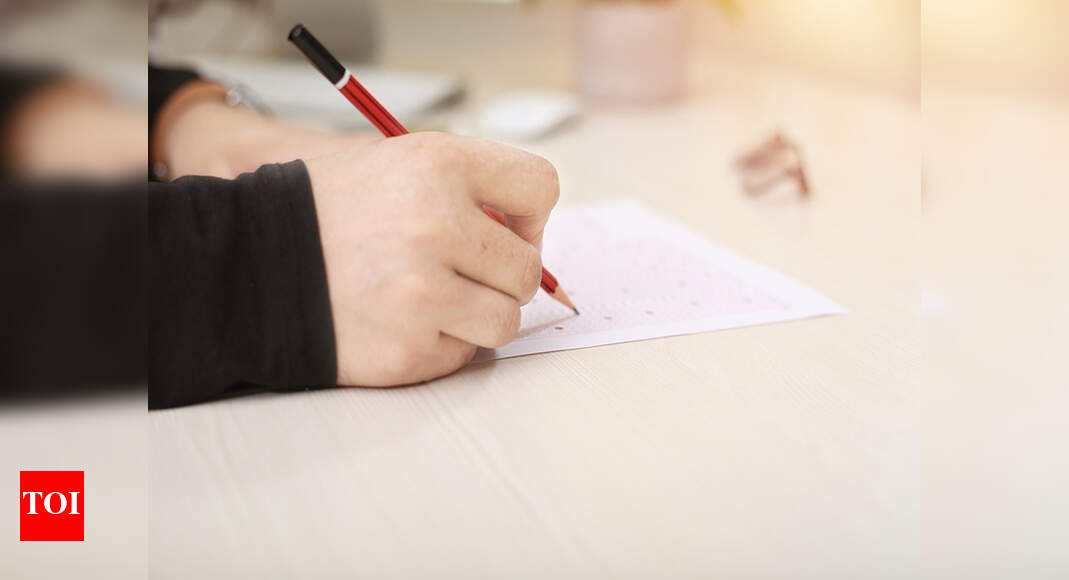 Conduct exams for failed students of class IX, XI: CBSE to schools ...