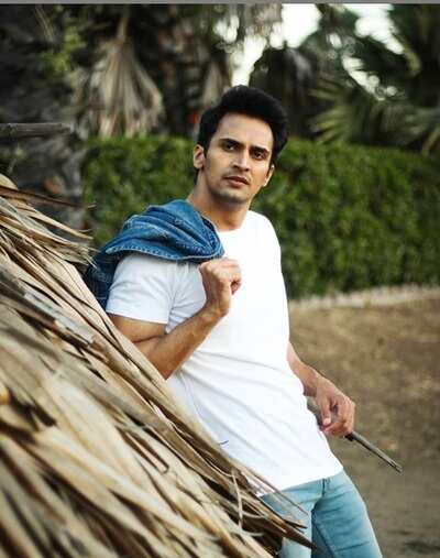 Actor Bhushan Pradhan took to social media to share the love he has for ...