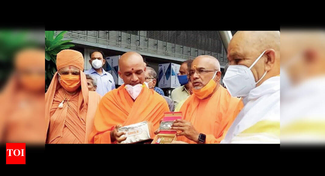 Two religious leaders from Karnataka to attend Ayodhya event on ...