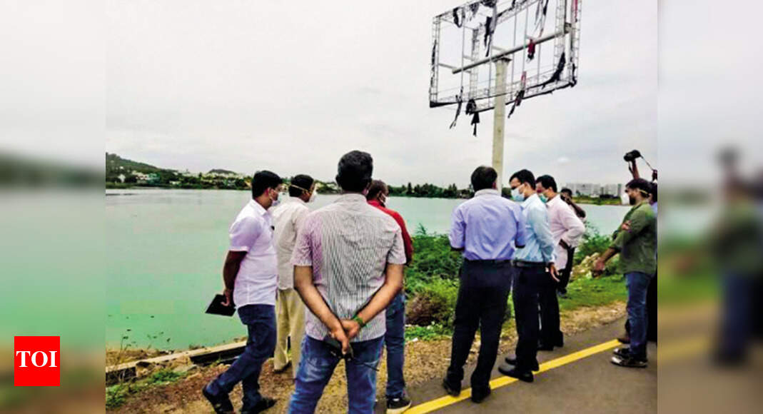 Chennai: Officials inspect Pallavaram lake encroachments | Chennai News ...