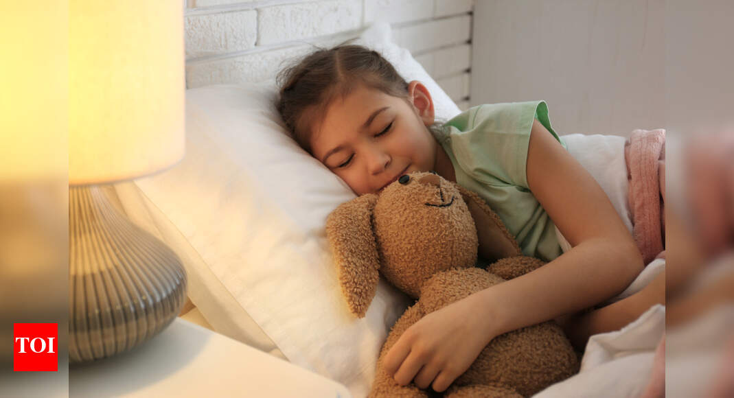Child sleep problems associated with impaired academic and psychosocial ...