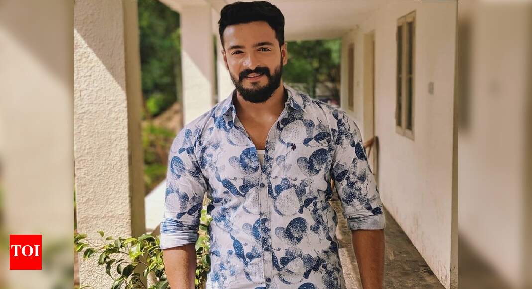 Actor Darshak Gowda is excited about his new venture - Times of India