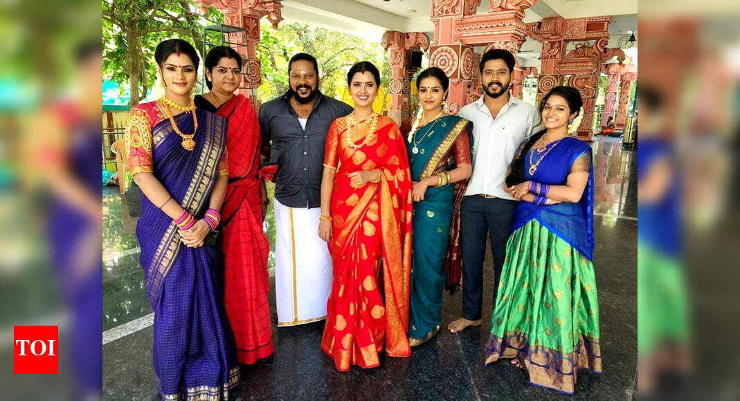 ‘Amman’ crosses 100 episodes; Actors Pavithra Gowda and Amaljith thank ...