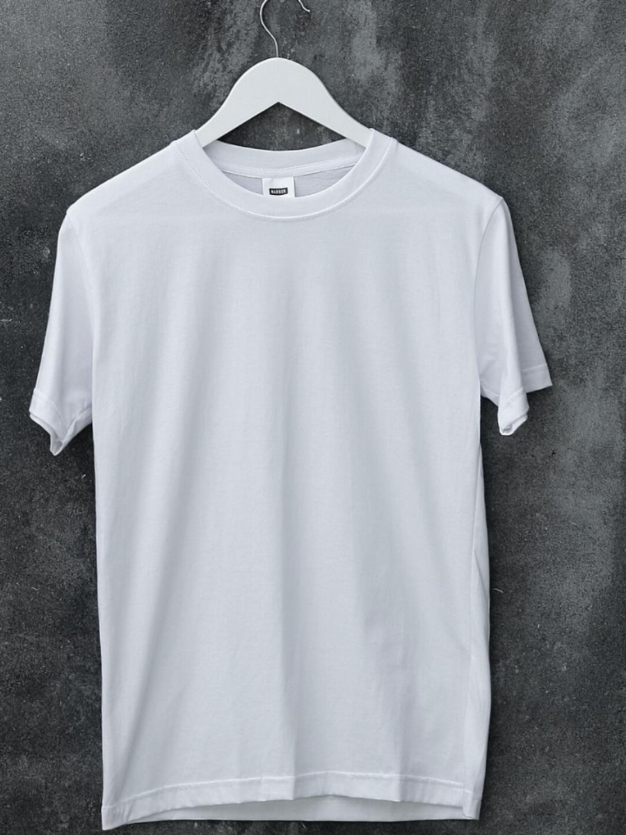 Different ways to style a single T-shirt | Zoom TV