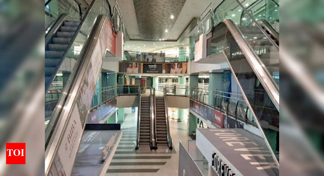 Malls shut in Navi Mumbai, liquor stores open in Thane | Navi Mumbai ...