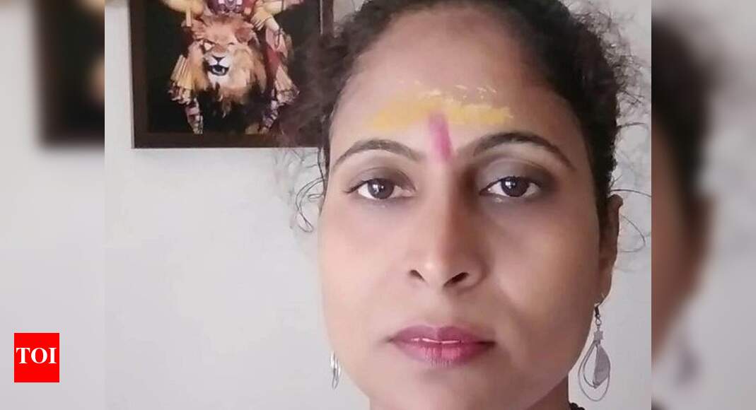 Anupama Pathak Death News: Bhojpuri actress Anupama Pathak commits ...