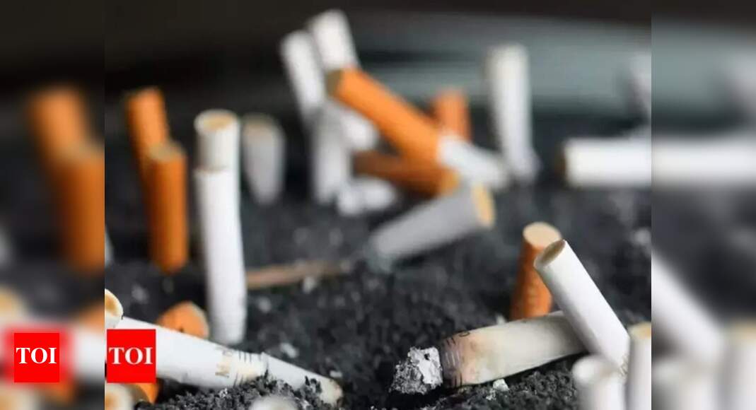 Heavier smoking linked to skyrocketing health risks: Study - Times of India