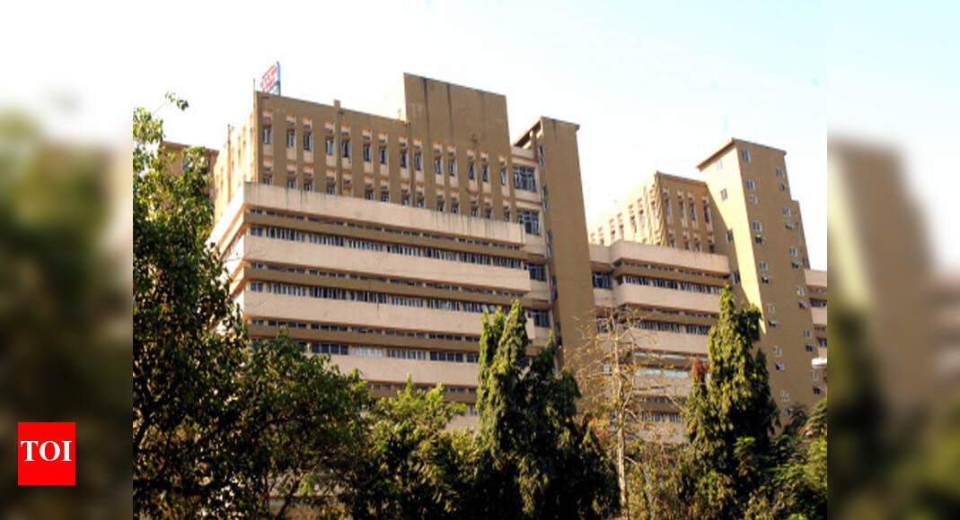 Mumbai: BYL Nair, Sion hospitals deans to return to their posts ...