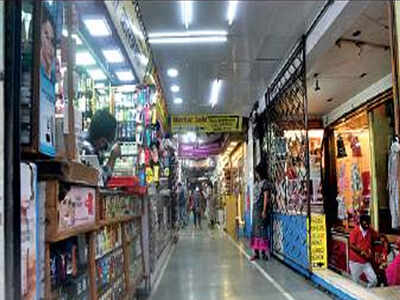 Clover Centre shopkeepers, traders resent P1/P2 system | Pune News ...