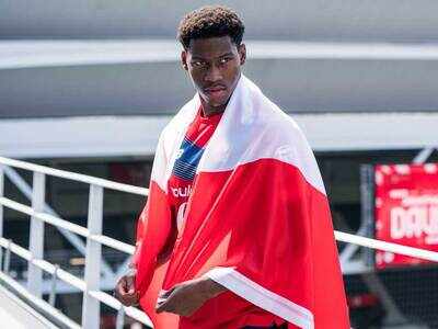 Jonathan David: Canada forward Jonathan David completes record move to ...