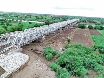 South Western Railway unveils Karnataka’s longest bridge in Vijayapura ...