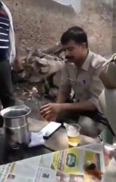Cops caught drunk on duty, video goes viral; attached to police lines ...