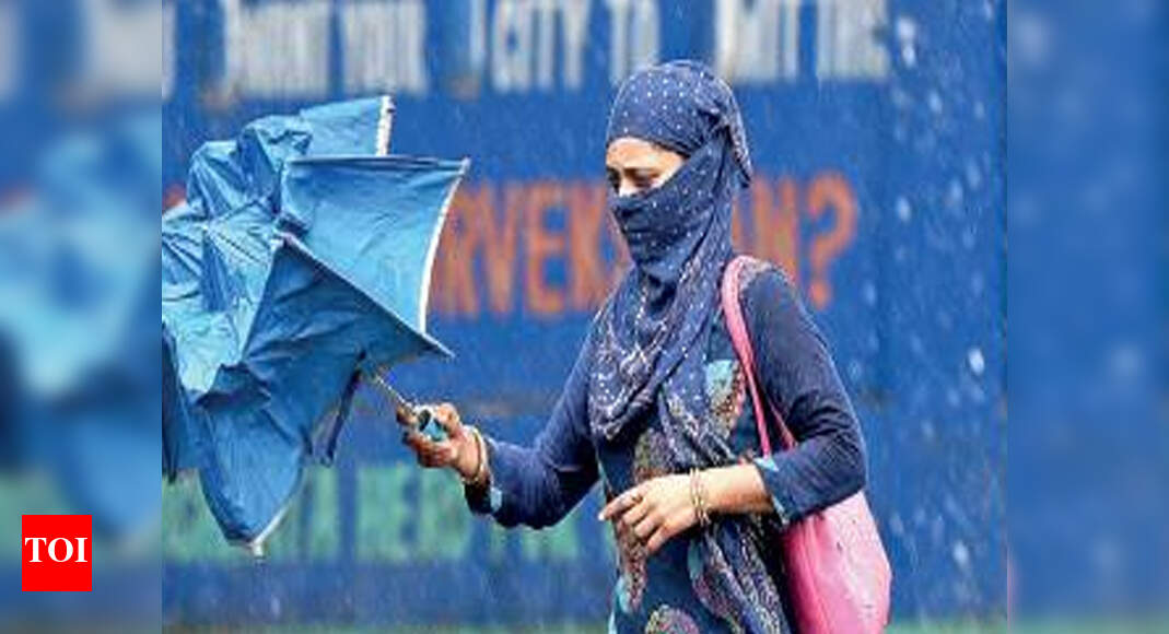 Heavy spell nearly wipes out season’s rain deficit in Delhi | Delhi ...