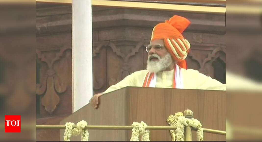 PM Modi opts for orange-yellow coloured headgear for 74th Independence ...