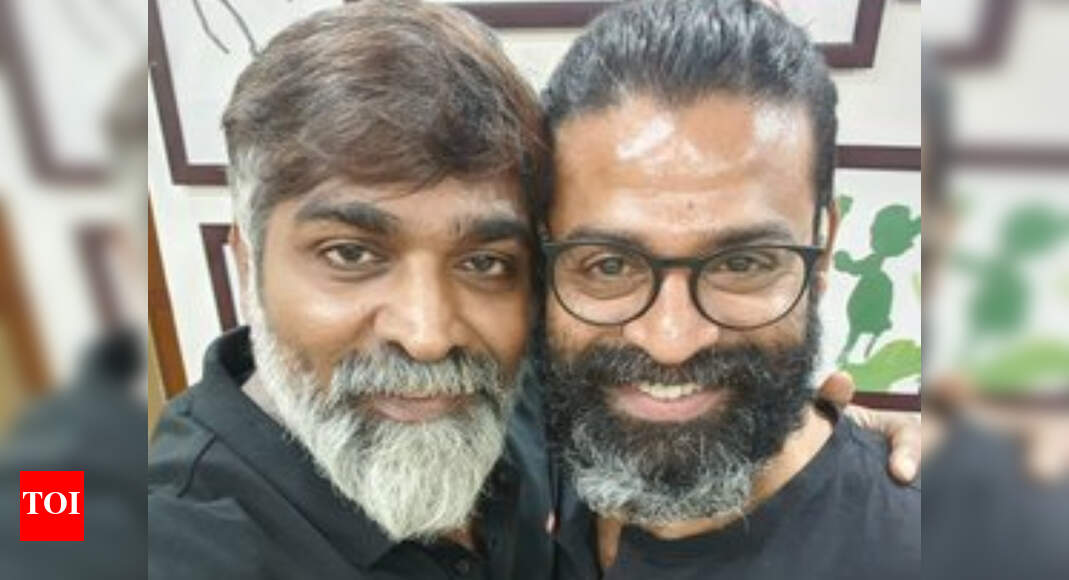Vikram Vedha actor Prem Kumar meets Vijay Sethupathi with his son ...