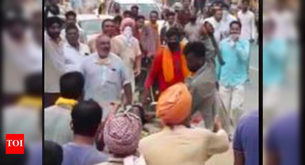 Punjab: Man tries to chop off wife's arm in full public view in Sangrur ...