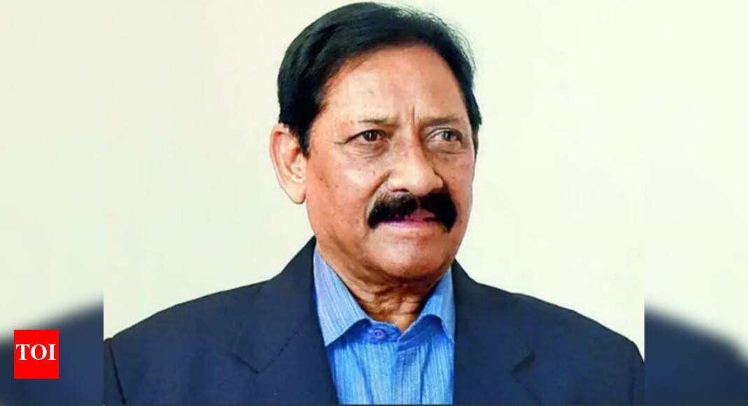 Chetan Chauhan: Ace cricketer Chauhan scored several tons on political ...