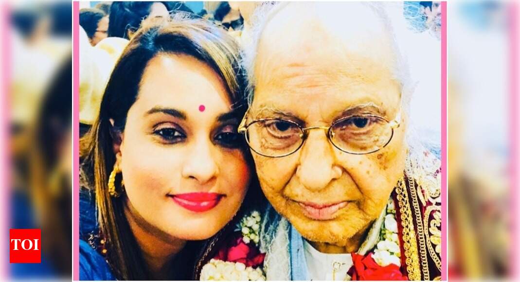 Singer Shraddha Pandit on Pandit Jasraj: I’ll miss you so much Dadu ...
