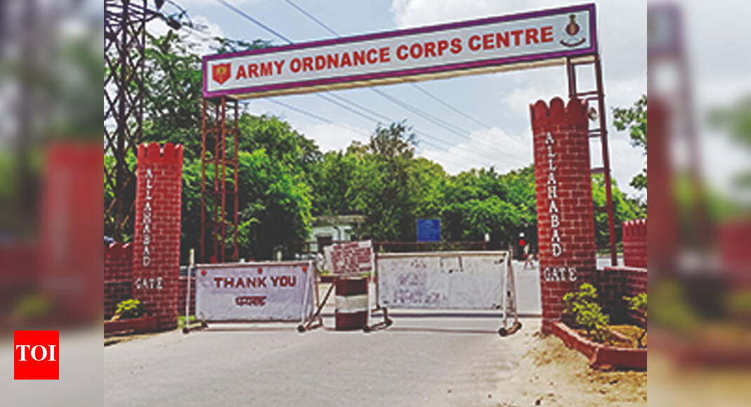 Hyderabad: Cantonment road closure issue at SC door | Hyderabad News ...