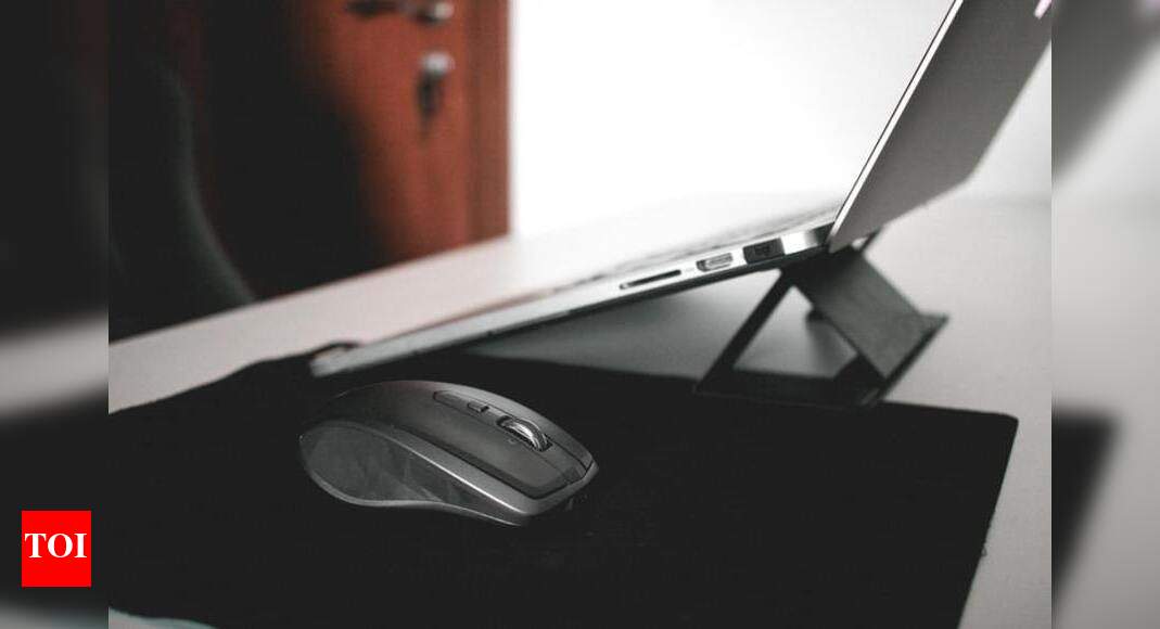 Ergonomic laptop stands & tables to position your laptop at the right ...