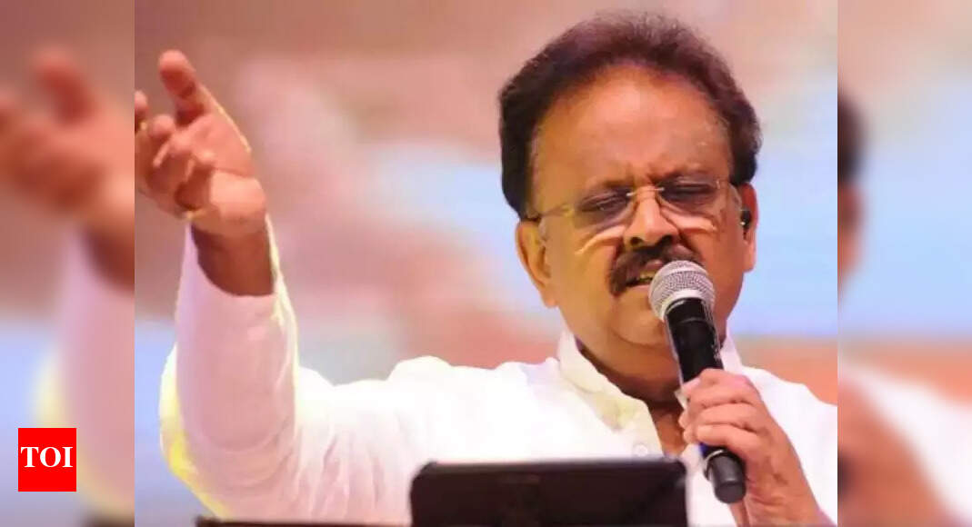 SP Balu Health: SP Balasubrahmanyam remains critical, connected to ECMO ...