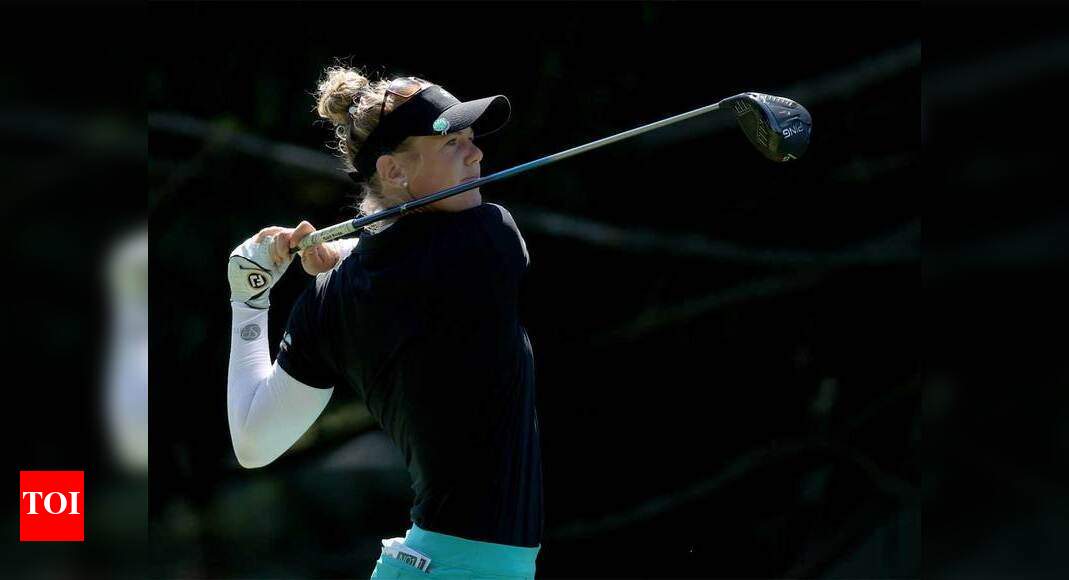 Women'S British Open: Golf: Amy Olson makes light of wind to take lead ...