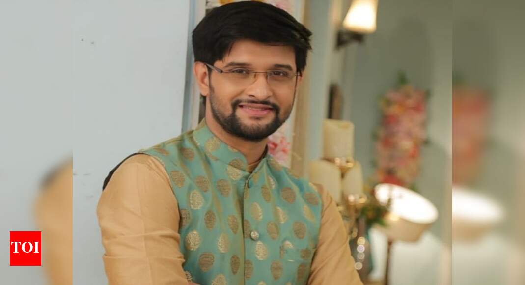 Krishnakoli actor Neel Bhattacharya wishes everyone on Ganesh Chaturthi ...