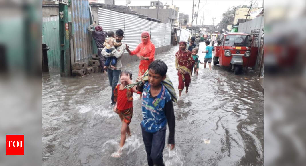Gujarat Rains: Rain throws normal life out of gear in Saurashtra and ...