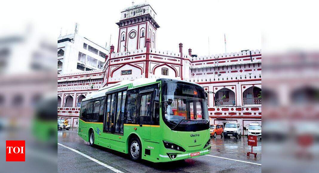 SMC starts trail run of electric buses on BRTS | Surat News - Times of ...