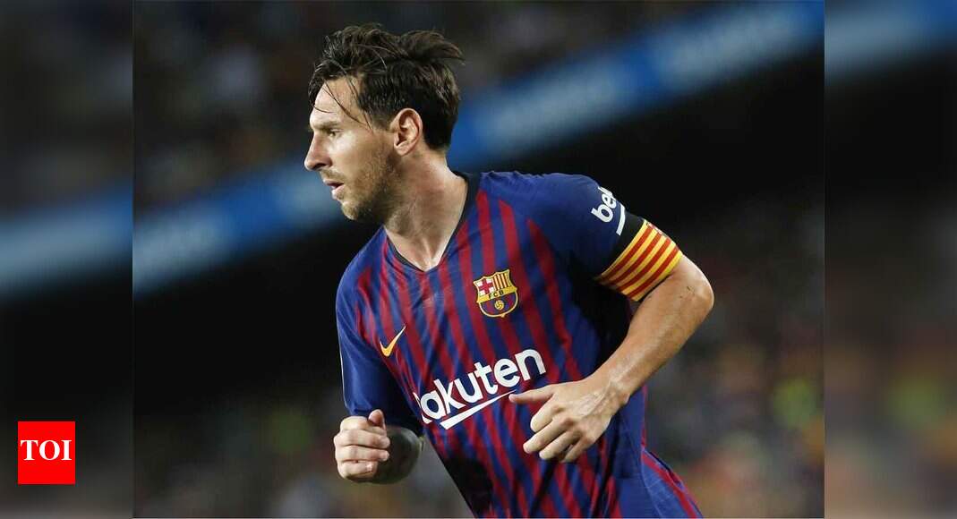 Messi: Barcelona fans chant for Lionel Messi to stay, want management ...