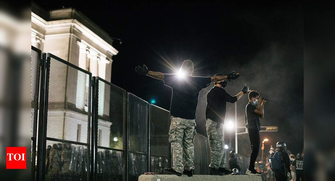 2 people shot to death during protest over Kenosha shooting - Times of ...