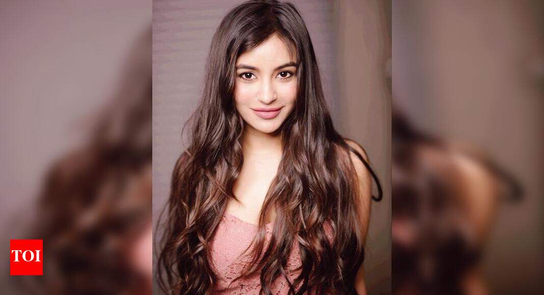 Nikki Kaur is the name of the model in Ammy Virk's 'Regret' | - Times ...