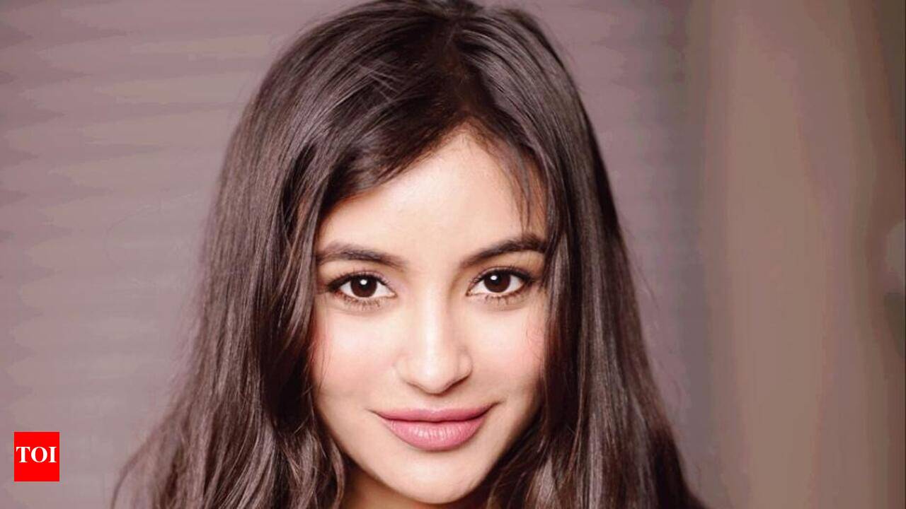 Nikki Kaur's Instagram, Twitter & Facebook on IDCrawl