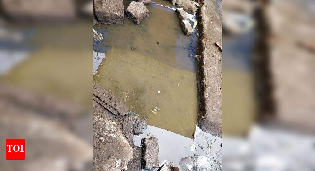 overflowing Nala water in Monda market - Times of India