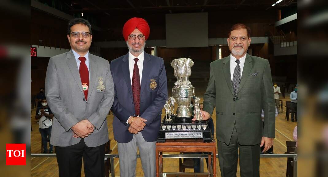 Panjab University wins Maulana Abul Kalam Azad Trophy for second year ...