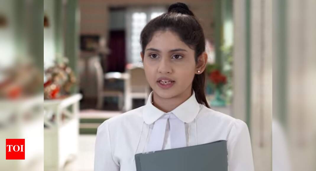 Ke Apon Ke Por actress Simron Upadhyay gives a hilarious reply to a troll - Times of India