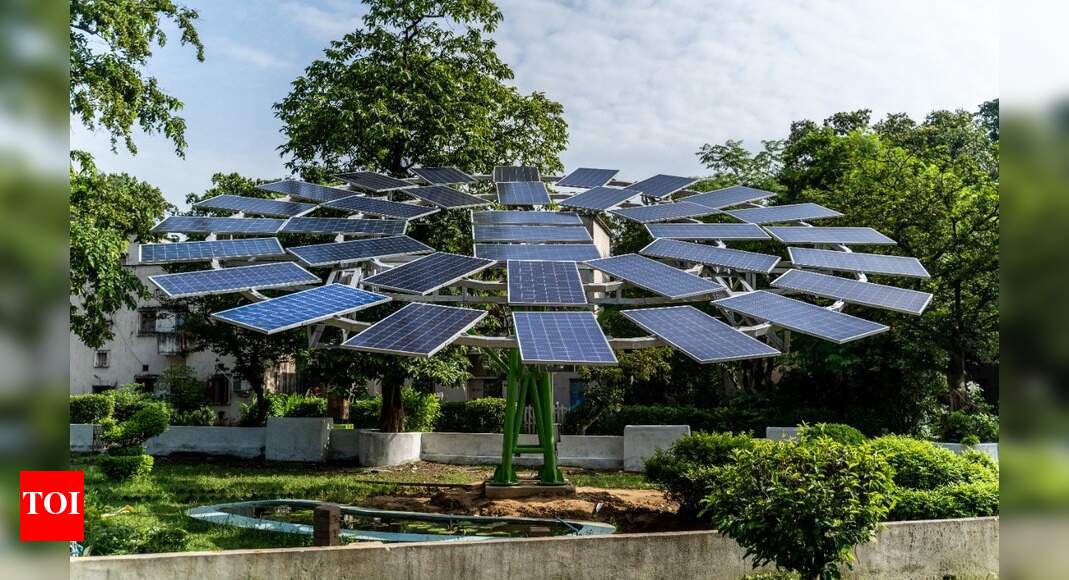 CMERI installed the world's largest solar tree at Durgapur | India News ...