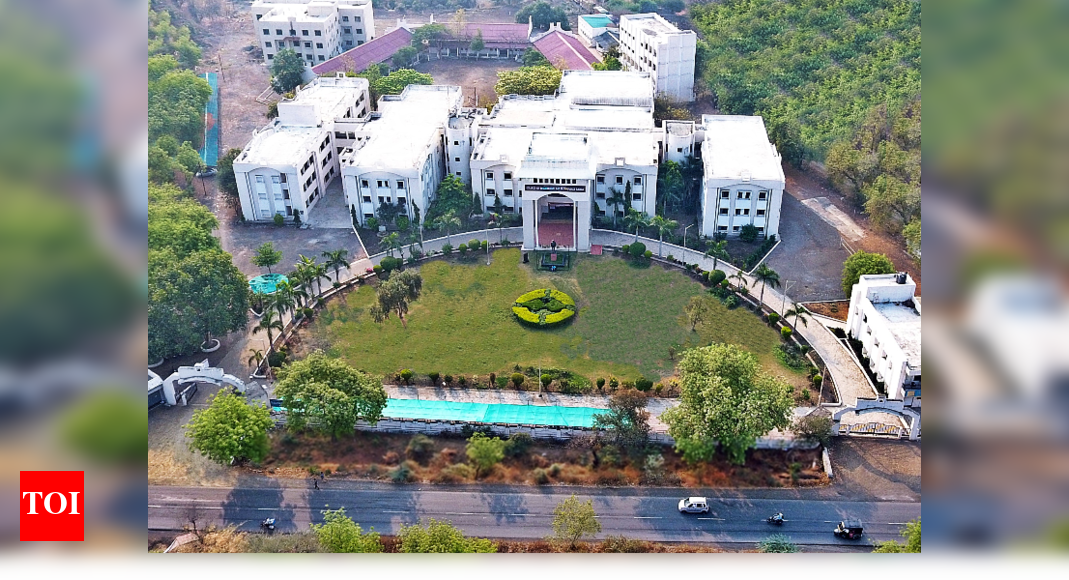 College of Engineering and Technology Akola: Foremost preference for ...
