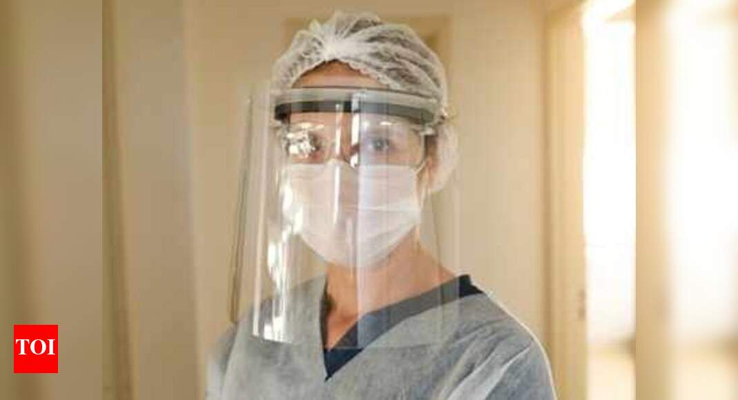 Study shows how masks with valves and face shields allow spread of ...
