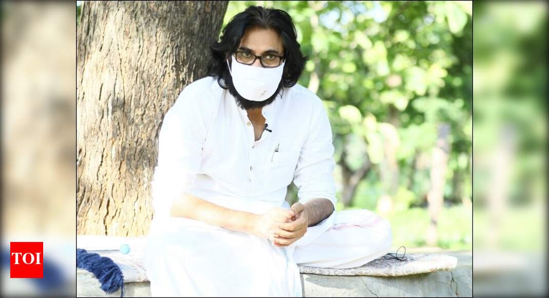 While erecting Pawan Kalyan's banner, 3 fans die of electrocution ...