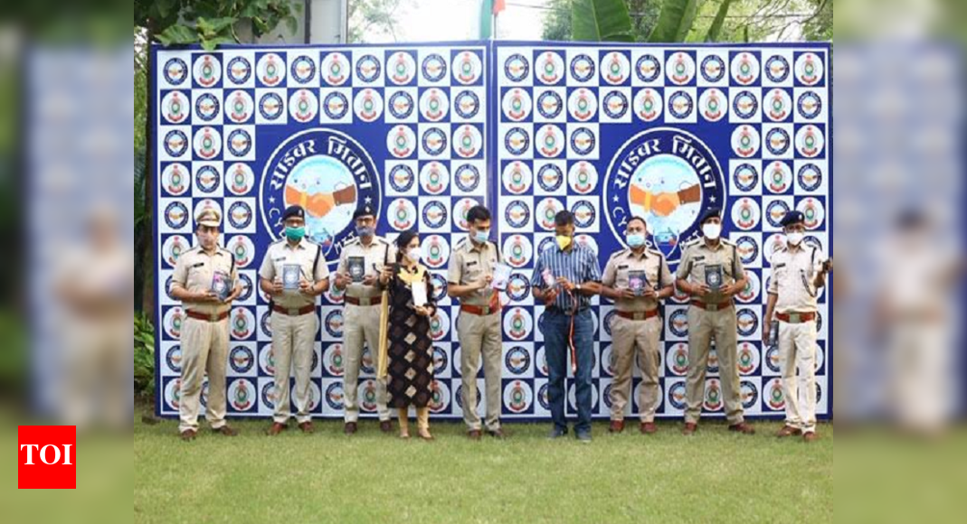 Chhattisgarh: Bilaspur police launches Cyber Mitaan campaign to control ...