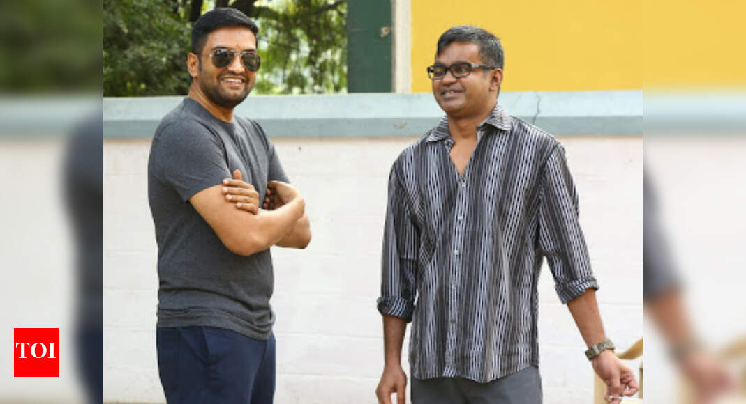 Selvaraghavan's Mannavan Vanthaanadi with Santhanam to be revived ...
