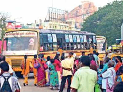 Covid safety norms go for toss on buses in Trichy and Madurai region ...