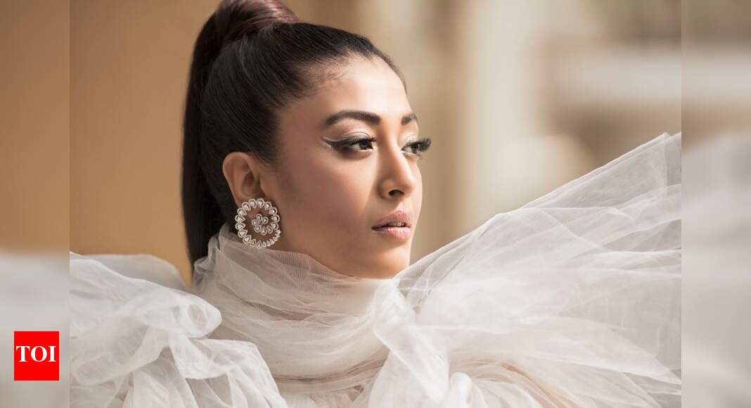 #TeachersDayFlashback:Bulbbul actress Paoli remembers her first acting ...