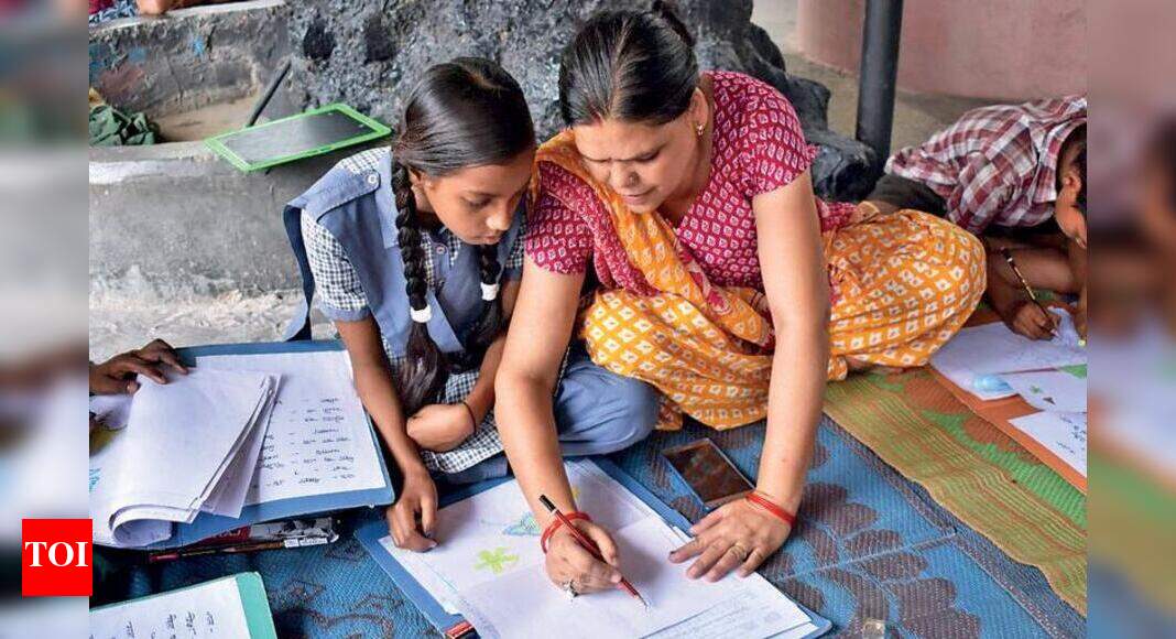 On a social drive: Once in misery, they now act as street kids’ guides ...